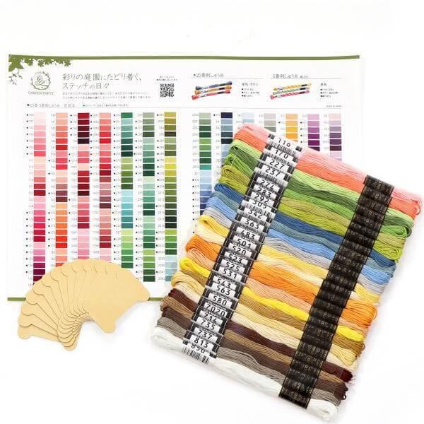 ネコポス対象商品です。 「ガーデン」からインスピレーションを受けてセレクトした25番刺しゅう糸のカラーアソートセットです。2色巻ける・色番号書けるスプールとオリムパス刺しゅう糸の全色カラーチャートつき。オリムパスHPで毎月更新される参考作品...