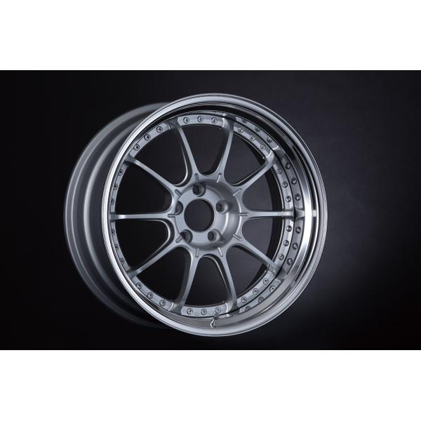 メーカー名：SSR商品名：プロフェッサー SP5サイズ：18インチ 11.5Jディスク：ノーマルディスクインセット/PCD：選択項目よりお選びください。カラー：選択項目よりお選びください。付属品：エアーバルブ備考：※リム長が44mmのサイズ...