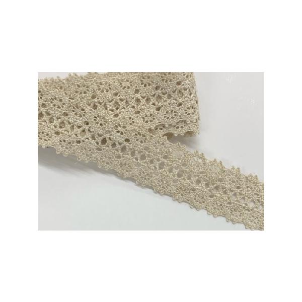 自然素材麻にレーヨンを入れることにより、柔らかな風合いをだしています。 【サイズ】 27mm巾 【色】 麻色 【素材】 麻 30%レーヨン 70% ※ご注意 お客様の画面上と実物では多少色具合が異なって見える場合もございます。ご了承ください...