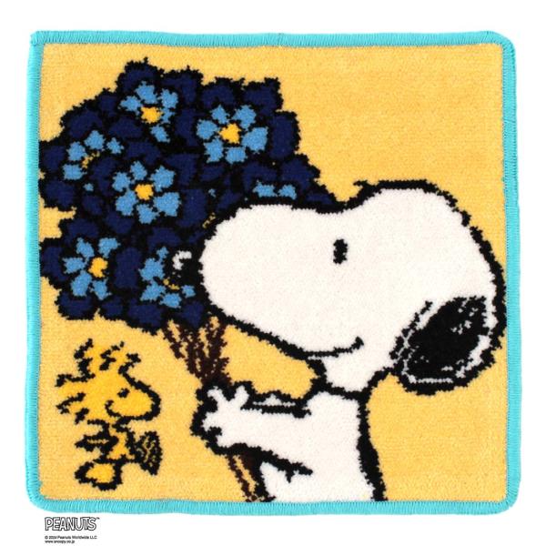 約23×23cm綿85％  ポリエステル15％日本製お花を持っているスヌーピーとウッドストックが描かれた可愛らしいデザインです。【アイテム説明】高品質なシェニール織のタオルハンカチです。鮮やかなカラーリングと立体感のあるキャラクターデザイン...