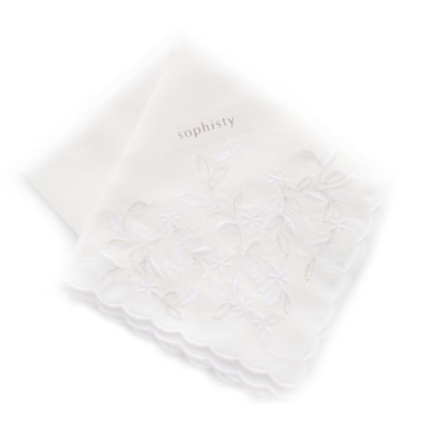 約46×46cm本体：綿100％刺繍糸　上糸：ポリエステル100％　下糸：綿100％（スリット糸使用）マレーシア製「洗練された美しさ、気取らないおしゃれ」このテーマで大人の女性に似合うエレガントなデザインで仕上げました。