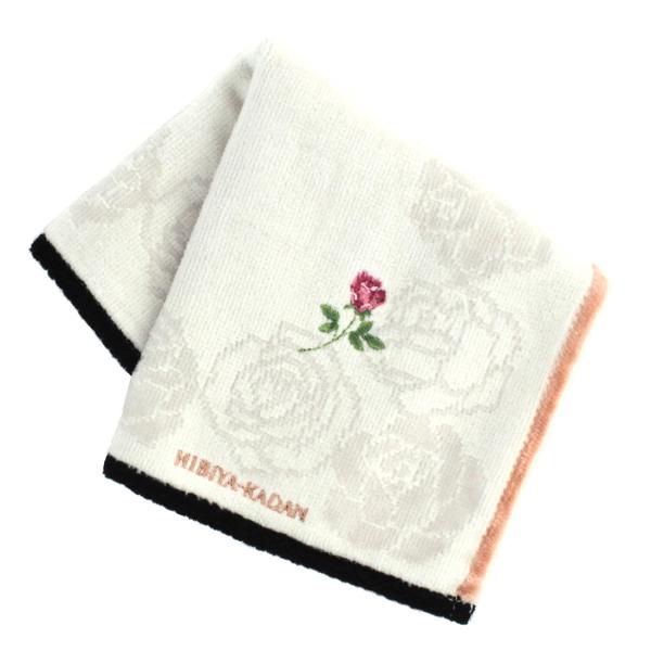 約25×25cm綿100％中国製人気のバラモチーフがエレガントなタオルハンカチです。バラの花言葉は「美と愛情」。世界中で愛され、贈り物にもよく用いられる花です。■こんなシーンに！成人式 成人祝い 入園祝い 入学祝い 卒園祝い 卒業祝い 謝恩...