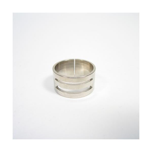 本体サイズ（約）：幅10.5mm、リングサイズ：＃14（フリーサイズ）