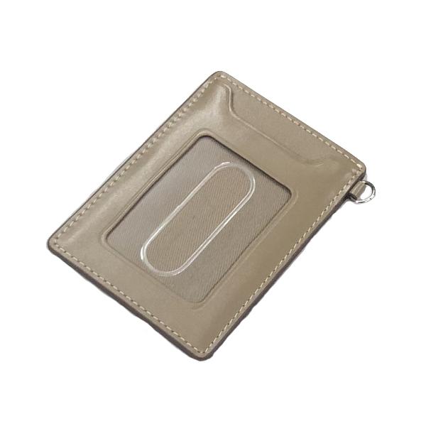 本体サイズ（約）：縦10cm×横8.3cm×厚0.4cm素材：牛革