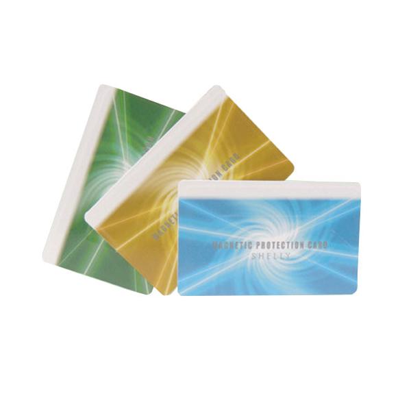 本体サイズ（約）：縦8.6×横5.4×厚0.05cm入り数：3枚入