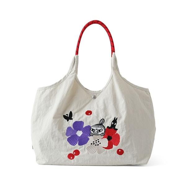 カラー：クールグレーサイズ（約）：［バッグ］底幅40×マチ18×高30.5cm　［持ち手］高23cm重量（約）：130g容量（約）：15L素材：ナイロン