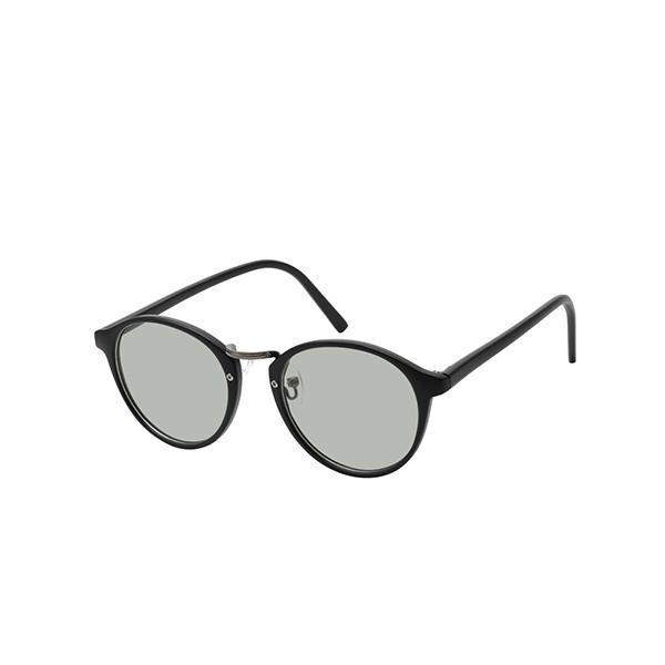 カラー：［フレーム］マットブラック　［レンズ］グリーン本体サイズ（約）：［レンズ］幅48mm　［鼻］幅25mm　［つる］長140mm素材：プラスチック