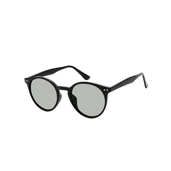 カラー：［フレーム］ブラック　［レンズ］グリーン本体サイズ（約）：［レンズ］幅50mm　［鼻］幅27mm　［つる］150mm素材：プラスチック