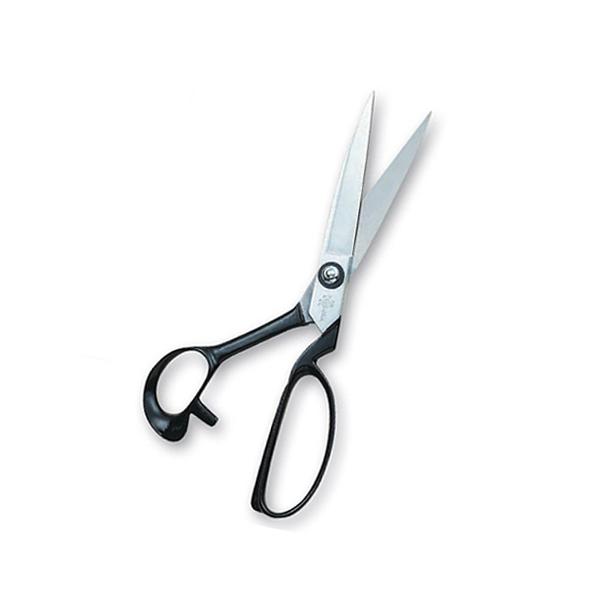 本体サイズ（約）：全長240mmパッケージサイズ（約）：幅95×奥29×長287mm重量（約）：320g入数：1丁素材：特殊鋼（合金工具鋼）