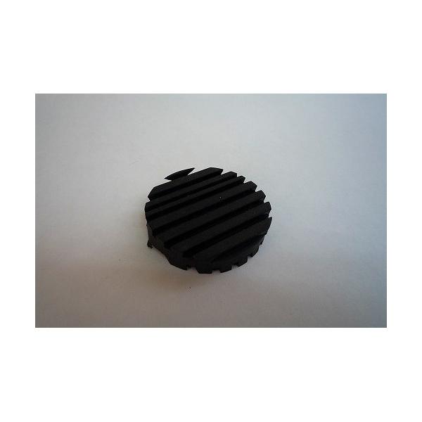 カラー：黒本体サイズ（約）：径5.0×厚1.0cm重量・容量（約）：24g素材・原材料：天然ゴム原産国：日本