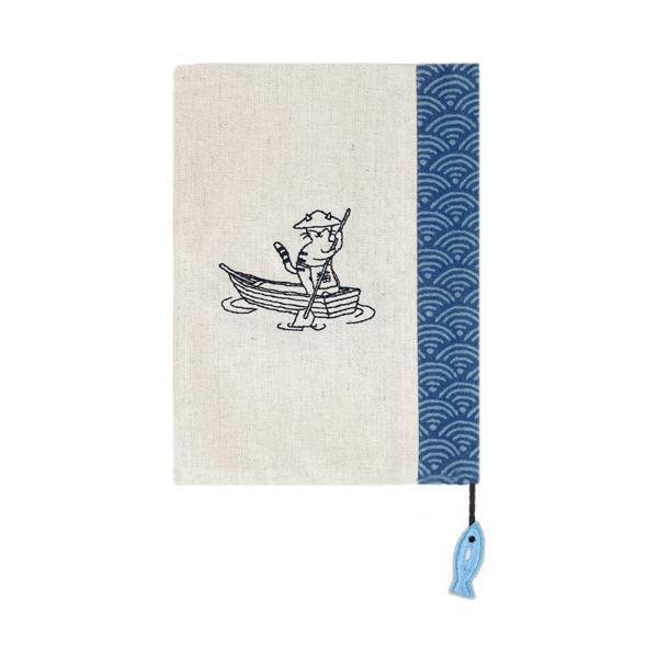 カラー：生成り／青海波本体サイズ（約）：縦16.5×横12cm（折りたたみ時）適応サイズ（約）：文庫サイズ素材：［本体］綿麻　［しおり］フェルト