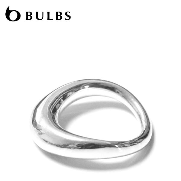 【サイズ】内径：約17mm (約14号)【素材】SV925ニューヨーク発のブランド≪BULBS≫のシルバーリングです。環境に与える影響を最小限に抑え、過剰な廃棄物を制限するため、BULBSのすべてのピースはオーダーメイドで製作されています。...