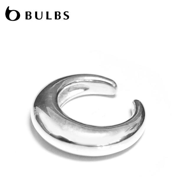 【サイズ】内径：約15mm (約6号)【素材】SV925ニューヨーク発のブランド≪BULBS≫のシルバーリングです。環境に与える影響を最小限に抑え、過剰な廃棄物を制限するため、BULBSのすべてのピースはオーダーメイドで製作されています。ま...
