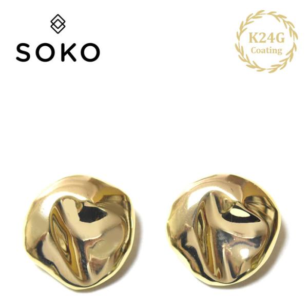【サイズ】直径：約15mm (最大)【素材】Gold Plated 24金コーティング仕上げ高いデザイン性と革新的なアイディアで作られているブランド≪SOKO≫のピアスです。商品はすべてケニアの職人たちによって、ハンドメイドで作られています...