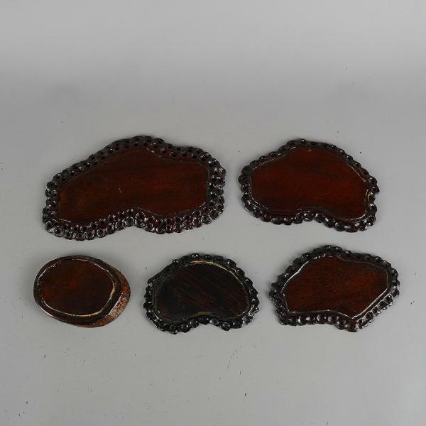 品名 　地板 敷板　(花台・小品卓)　5点セットサイズ 　高さ　約 0.8〜1センチ　　横幅　約 8.5〜18センチ　奥行　約 6.5〜10センチ※詳細は画像をご覧ください商品状態 　キズ等があります。　中古品の為、画像に写っていない小さな...