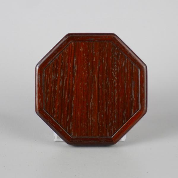品名 　出口史郎　　小品卓 花台 (卓台/飾卓)サイズ 　高さ　約 1.7センチ　　横幅　約 10センチ　奥行　約 9.5センチ商品状態 　中古品の為、画像に写っていない小さなヒビ、欠け、キズ、汚れなどある場合があります。商品説明 　大阪唐...