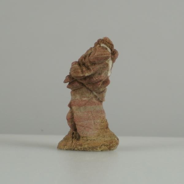 品名 　水石　産地、石の種類などの記載がない商品は仕入れの時点で詳細がわかっておりません。その旨ご了承のほどお願いいたします。サイズ 　高さ　約 5センチ　横幅　約 2.9センチ　奥行　約 1.7センチ注意点 　モニターの発色具合によって、...