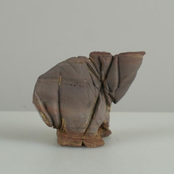 品名 　水石　産地、石の種類などの記載がない商品は仕入れの時点で詳細がわかっておりません。その旨ご了承のほどお願いいたします。サイズ 　高さ　約 4.4センチ　横幅　約 6.5センチ　奥行　約 3.5センチ注意点 　モニターの発色具合によっ...