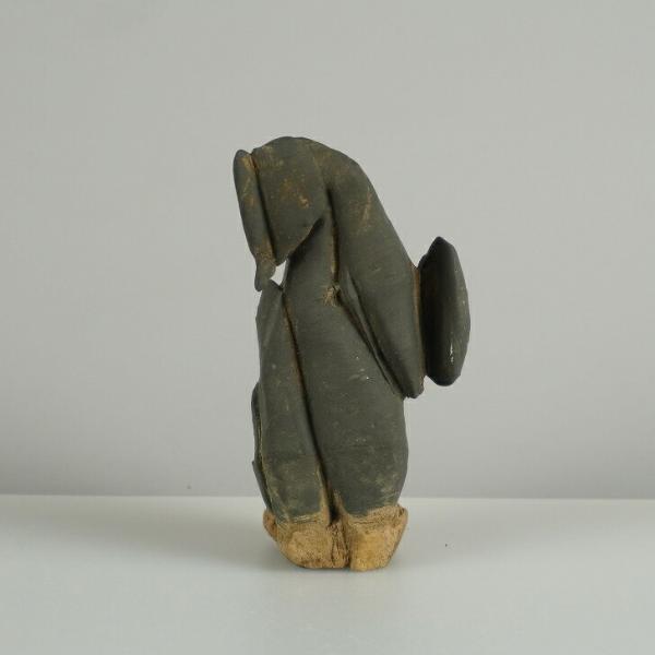 品名 　水石　産地、石の種類などの記載がない商品は仕入れの時点で詳細がわかっておりません。その旨ご了承のほどお願いいたします。サイズ 　高さ　約 9.7センチ　横幅　約 5.4センチ　奥行　約 5センチ注意点 　モニターの発色具合によって、...