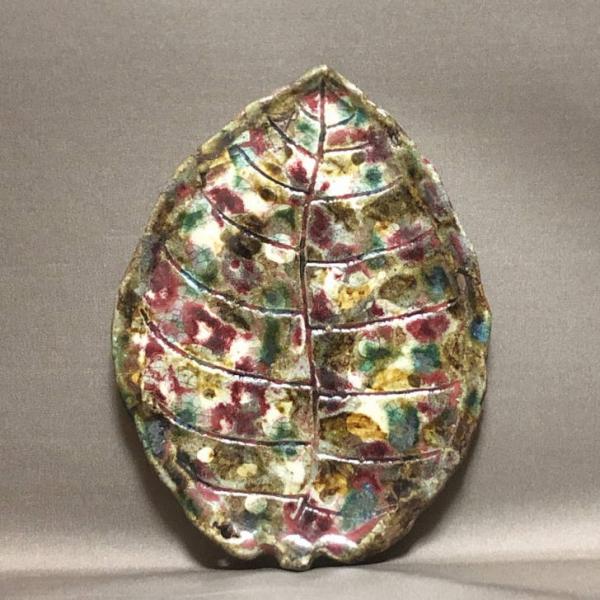 品名 　文山 越前文山　リーフ型サイズ 　高さ 約0.8センチ　　横幅 約20.5センチ　奥行 約15センチ