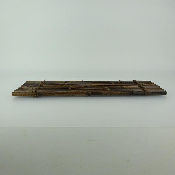 下記、商品説明をご覧ください。スマホの場合は商品情報をもっと見るを押してください。