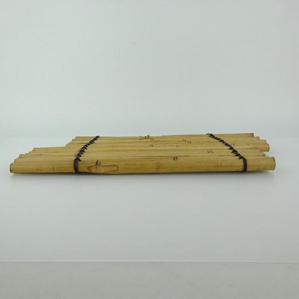 下記、商品説明をご覧ください。スマホの場合は商品情報をもっと見るを押してください。