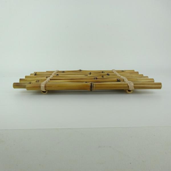 下記、商品説明をご覧ください。スマホの場合は商品情報をもっと見るを押してください。