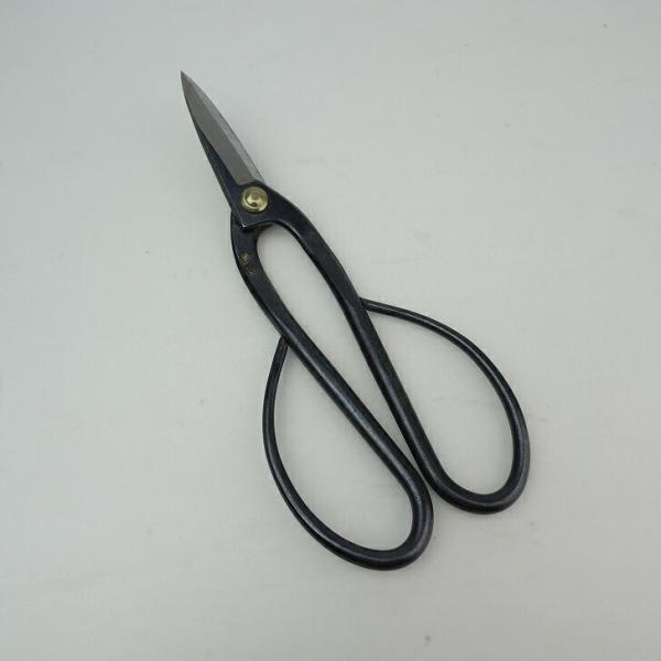商品名 　足長盆栽鋏　剪定ばさみ（兼進）サイズ 　全長 　約 19.5センチ　横幅 　約 8センチ　刃渡り 約 5センチ