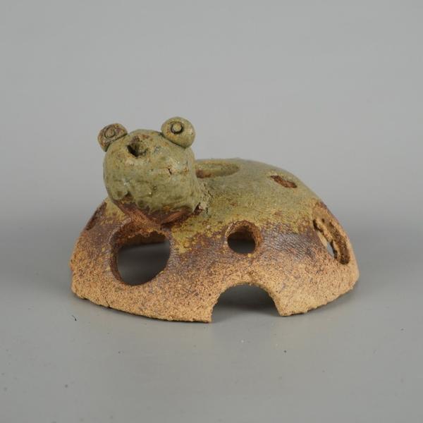 品名 　信楽焼サイズ 　高さ　約 9センチ　横幅　約 15センチ　奥行　約 14.3センチ