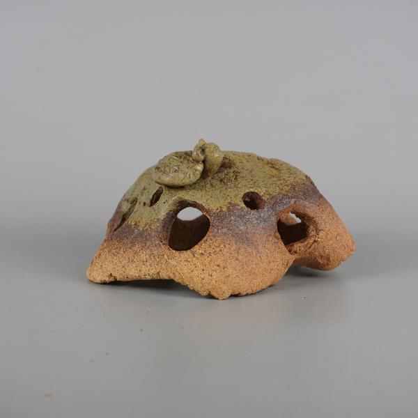 品名 　信楽焼サイズ 　高さ　約 9センチ　横幅　約 16.5センチ　奥行　約 15.5センチ