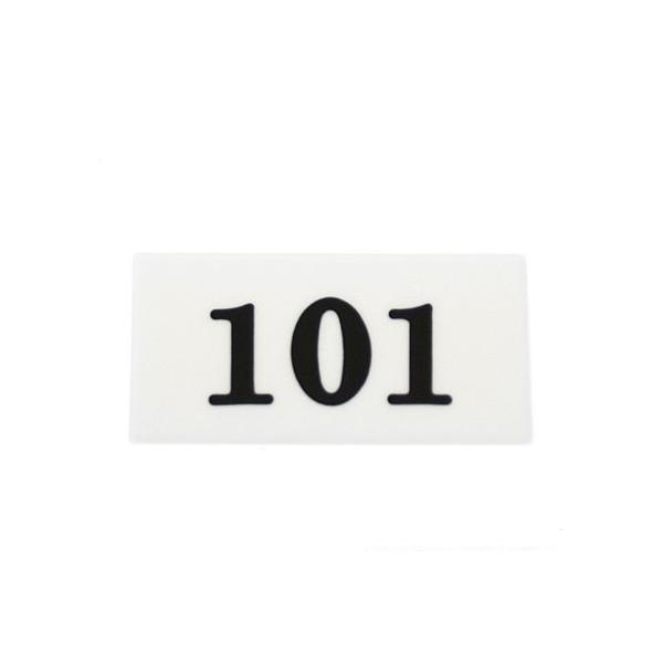 光06-6768-2261光　番号プレート　UP357-101 室内表札・ ドアサイン・ プレートシリーズ101光　番号プレート　UP357-101 の仕様商品の分類 パーツサイズ35mm×70mm×2mmJANコード: 497772067...