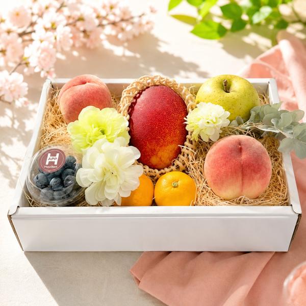 【Hapiten】フルーツセレクション Standard｜華やかな旬のフルーツを詰め合わせたギフト旬のフルーツを厳選して詰め合わせた華やかなフルーツバスケット。手土産やお礼、誕生日など幅広い贈り物シーンに。季節の果物を彩りよく詰め合わせてお...