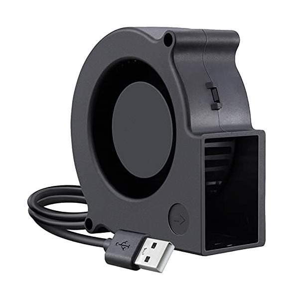 ・5VDC - USB。  8541606293・パッケージ内容: ファン1個、取り付けネジとナット付き。・寸法:長さ75mm x 幅73mm x 高さ30mm / 長さ2.95インチ x 幅2.87インチ x 高さ1.18インチ。・速度:...