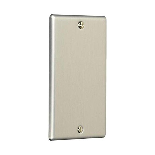 シルバー/-/PL-S00H・パッケージ個数:1・大型デザイン: 8cm x 17cm の大型サイズで、多くのコンセントを収容可能・金属製:丈夫で長持ちする金属素材を使用・シルバー Finish:モダンなインテリアにマッチするシルバーのラッ...