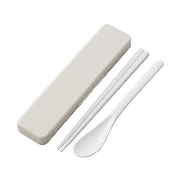 ・くすみグレー  CCS3SAAG-A・サイズ:箸＝長さ18cm スプーン＝全長18cm ケース＝幅18.8×奥行4.7×高さ1.8cm・素材・材質:フタ＝AS樹脂 本体・スプーン＝ABS樹脂 箸＝メタクリル樹脂 クッション＝シリコン樹脂・...