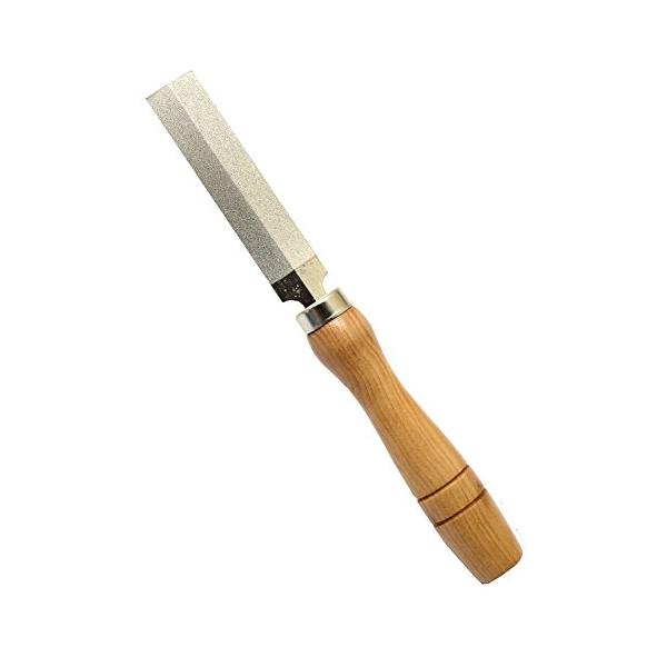 -/75mm/4907052223479・Size:75mm・パッケージ個数:1・鋸刃の目立修正に・ダイヤモンドパウダーを電着・ガラス、陶磁器、超硬やセラミックなど硬いものに使用可能・握りやすい木柄付き・製造国:中国