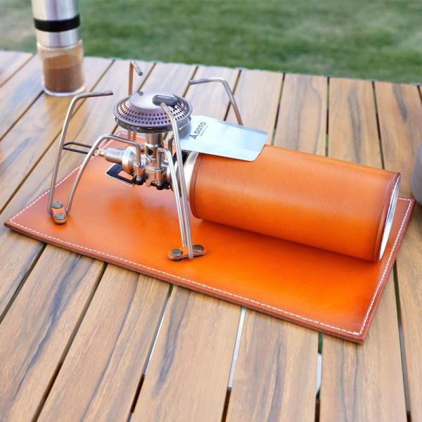 Jeebel Camp SOTO（ソト）レギュレーターストーブ ST310 専用 ハンドメイド 植物なめし革 台座パッドと CB缶 カバー ...