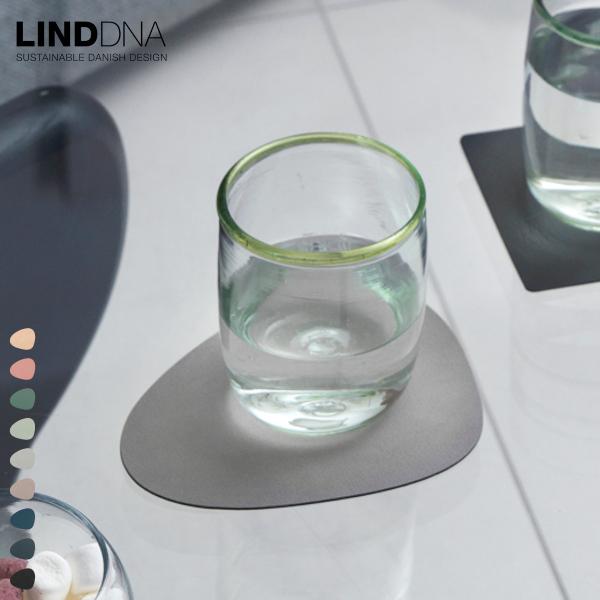 ▼ブランド LIND DNA リンドディーエヌエー▼説明 水に強くお手入れがしやすいコースター。リサイクルレザー80％、天然ゴム20％の配合で、革独特の高級感を残したまま、水に強くお手入れがしやすい機能性を実現。▼サイズ 横：13.5cm　...
