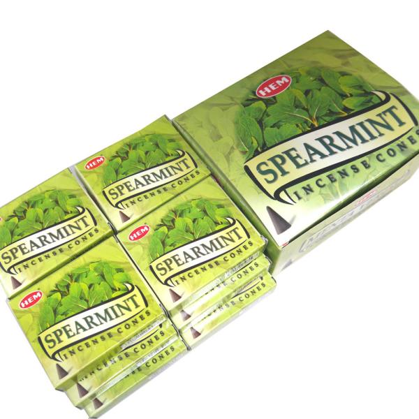 【発売日：2021年06月22日】【お得な12箱セット!ネコポス便配送選択で送料195円】爽やかなクール系の香り、 パリマルのミントよりも甘さがあり、 柔らかい感じです。 コーンタイプは煙の量が多いので、香りが強く、広範囲に香ります。 ★こ...