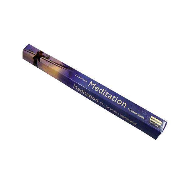 【ポスト投函便配送選択可能です/6箱毎に送料1通分が掛かります】サドゥがプリントされたパッケージです。甘めの香りにムスク系をブレンドした様なまったりとした香り。長さ：約24ｃｍ内容量：約20本生産国：インド※ポスト投函可能の配送方法は代引き...