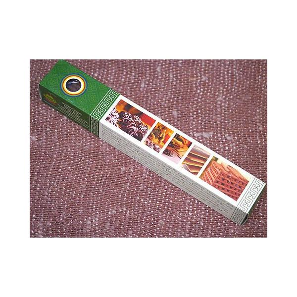 【こちらの商品はネコポス便不可商品となります。】オールナチュラル＆オールハンドメイドで作られているブータンインセンスです。ケミカル成分は一切使用しておりませんので体にも優しいお香です。※芯が無い分本来のお香の純粋な香りがお楽しみ頂けます。 ...