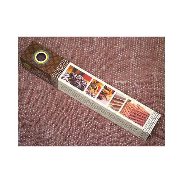 【こちらの商品はネコポス便不可商品となります。】オールナチュラル＆オールハンドメイドで作られているブータンインセンスです。ケミカル成分は一切使用しておりませんので体にも優しいお香です。※芯が無い分本来のお香の純粋な香りがお楽しみ頂けます。 ...