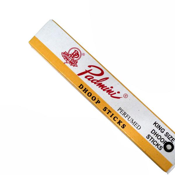 【ポスト投函配送選択可能です/6箱毎に送料1通分が掛かります】パドミニのドゥープ香キングサイズです！ ドゥープ香は日本香などと同じ様な竹芯の無いインセンスです。短く折って使ってもOK！また、箱の穴をお香立てとして使えますが、ご使用になる場合...