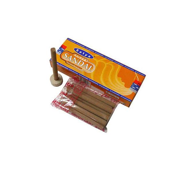 【ポスト投函配送選択可能です/6箱毎に送料1通分が掛かります】Shrinivas Sugandhalaya社は1964年に創業された老舗フレグランスメーカー。天然のオイルをふんだんに使用し、1本1本すべてハンドロールでお香を製造をする、高品...