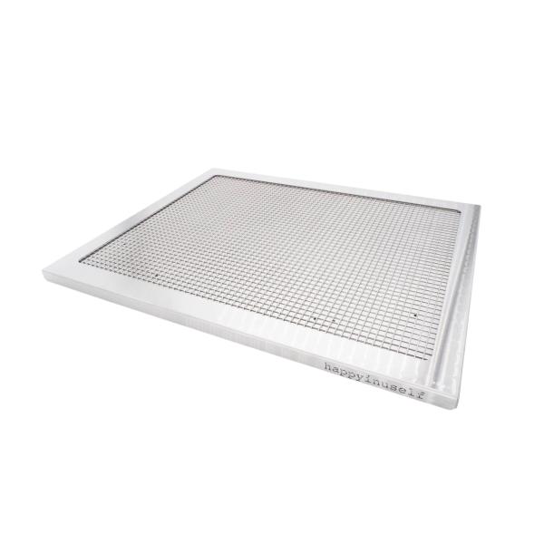 ■本製品の特徴ステンレス製の犬用トイレ、トイレをかじる子・ひっくり返す子にぴったりです♪また上蓋と下蓋をネジ固定できるのでペットシートが飛び出ず安心です。わんちゃんが怪我をしないようにコーナーや面はグラインダー等で尖を取っていますので安心し...