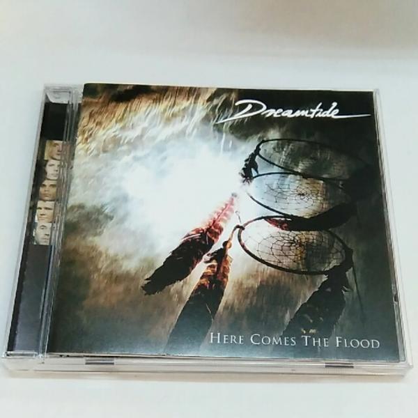 国内盤　CD。ジャケット：ケースの爪痕が上下ともに1か所にあります。　　　盤質：目立つキズなどなく良好です　　