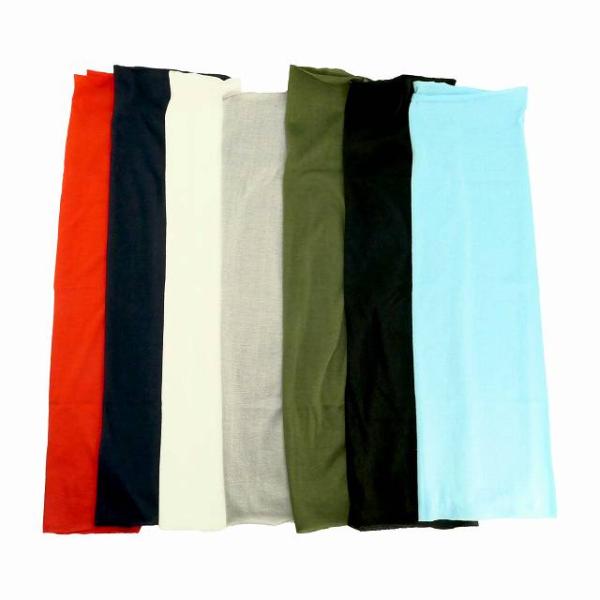 ジョギングやウォーキングなどのエチケットに役立つフェイスカバー。マスクだと息苦しいので、このフェイスカバーを付けている人も多く見かけると思います。マスク代わりや、バンダナ、帽子、リストバンド、ハチマキ、スカーフ、フェイスカバー、ネックウォー...