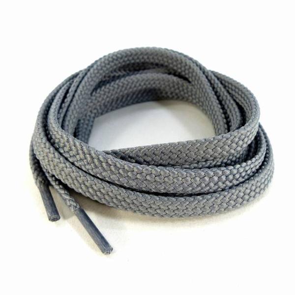 おしゃれな靴ひも、くつひも、シューレースです。飽きてしまったスニーカーも、お気に入りのスニーカーも靴紐をを変えるだけでイメージチェーンジ出来ます！品質の良い、しっかりした靴紐です。靴ひもの幅 約 0.7cm靴ひもの長さ 約 110cmストレ...