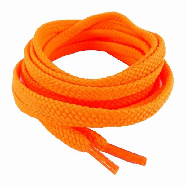 おしゃれな靴ひも、くつひも、シューレースです。飽きてしまったスニーカーも、お気に入りのスニーカーも靴紐をを変えるだけでイメージチェーンジ出来ます！品質の良い、しっかりした靴紐です。靴ひもの幅 約 0.7cm靴ひもの長さ 約 110cmストレ...