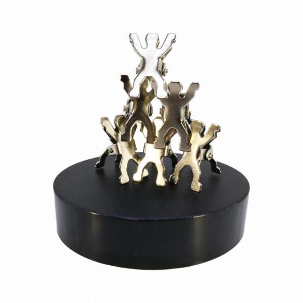 人間の形のかわいいクリップセット6個セット、マグネットの土台付きです。事務用品の定番の目玉クリップのようなクリップですが、用途はいろいろ！あなたのアイデア次第ですっ！書類を束ねるだけでなく、名刺スタンド、メモスタンド、POPスタンド、カード...